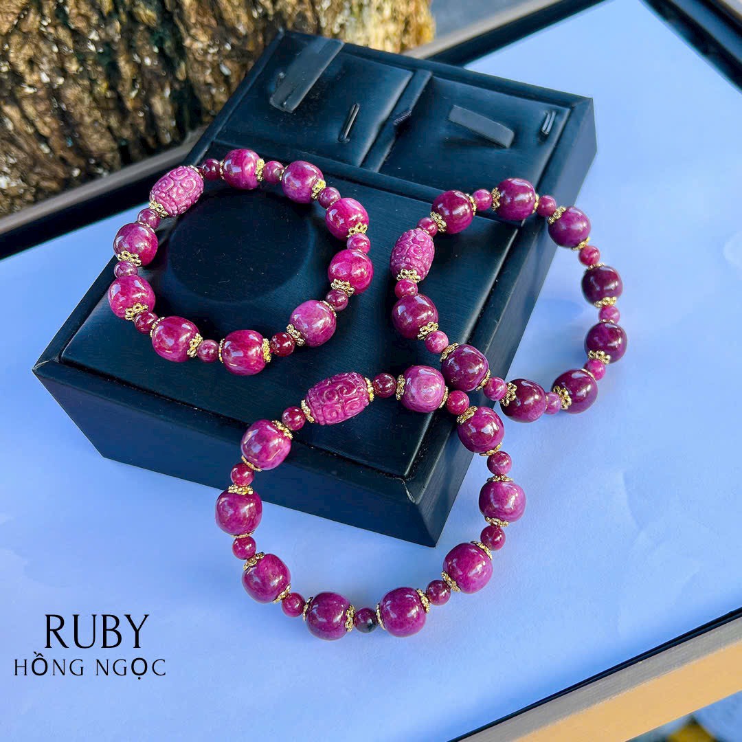 TÌM HIỂU SÂU HƠN VỀ ĐÁ RUBY NAM PHI NHÉ